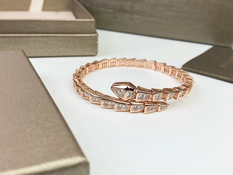 Low-cost Bvlgari Bracelets