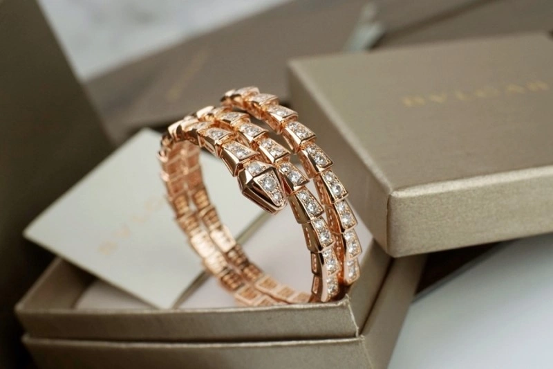 Low-cost Bvlgari Bracelets