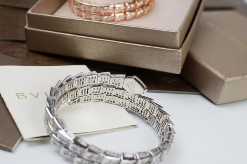 Low-cost Bvlgari Bracelets