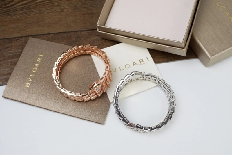 Low-cost Bvlgari Bracelets