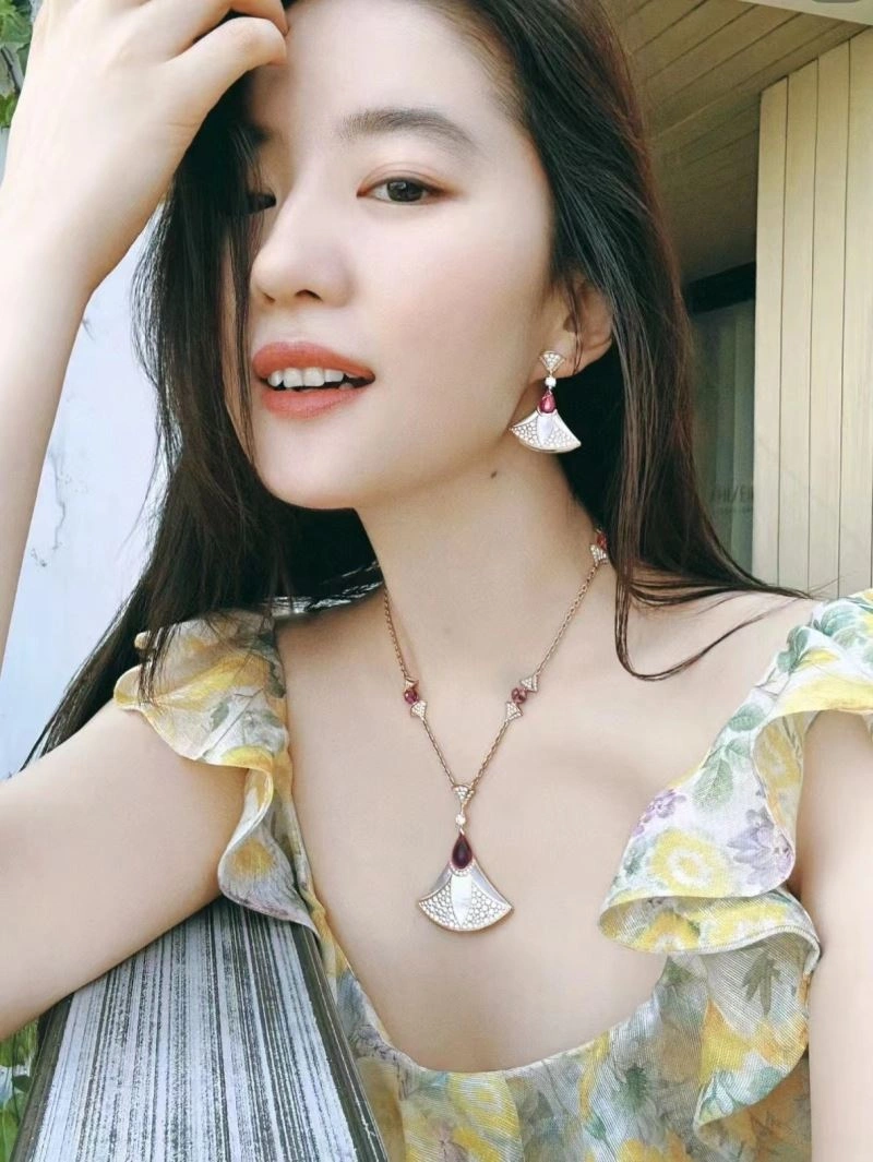 Official Bvlgari Earrings