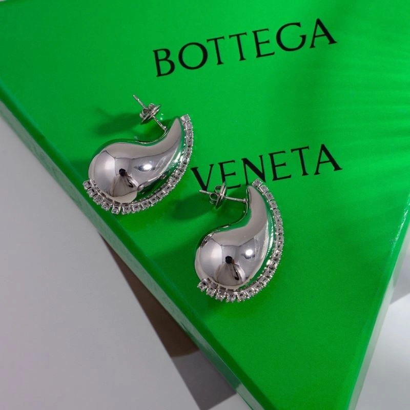 Cut-rate Bvlgari Earrings