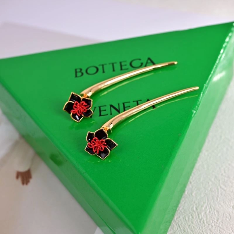 Inexpensive Bvlgari Earrings