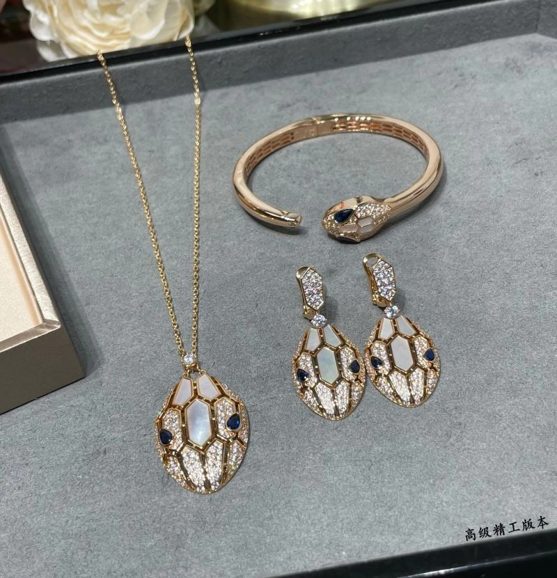 Factory-made Bvlgari Earrings