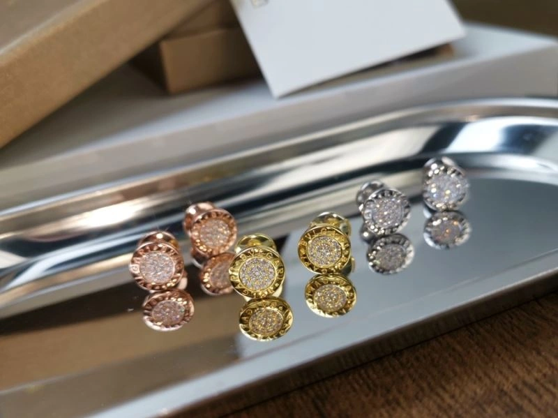 Accurate model Bvlgari Earrings