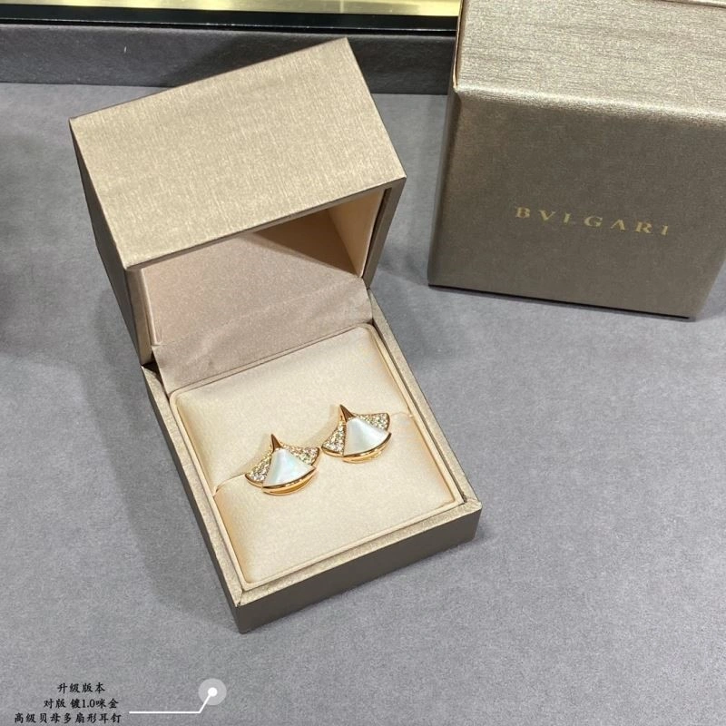 Low-cost Bvlgari Earrings