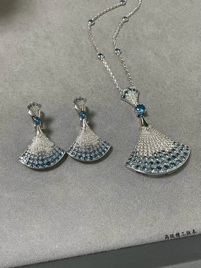 Cut-rate Bvlgari Earrings