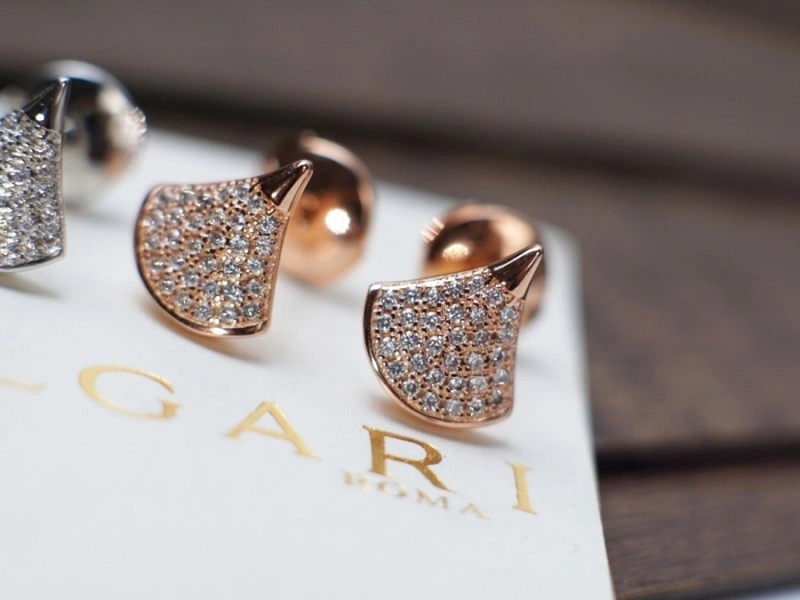 Accurate model Bvlgari Earrings