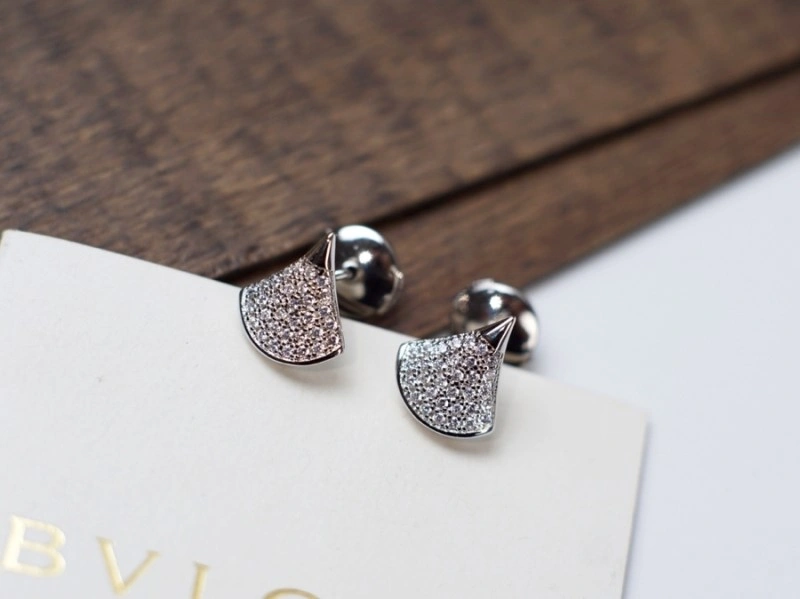 Accurate model Bvlgari Earrings