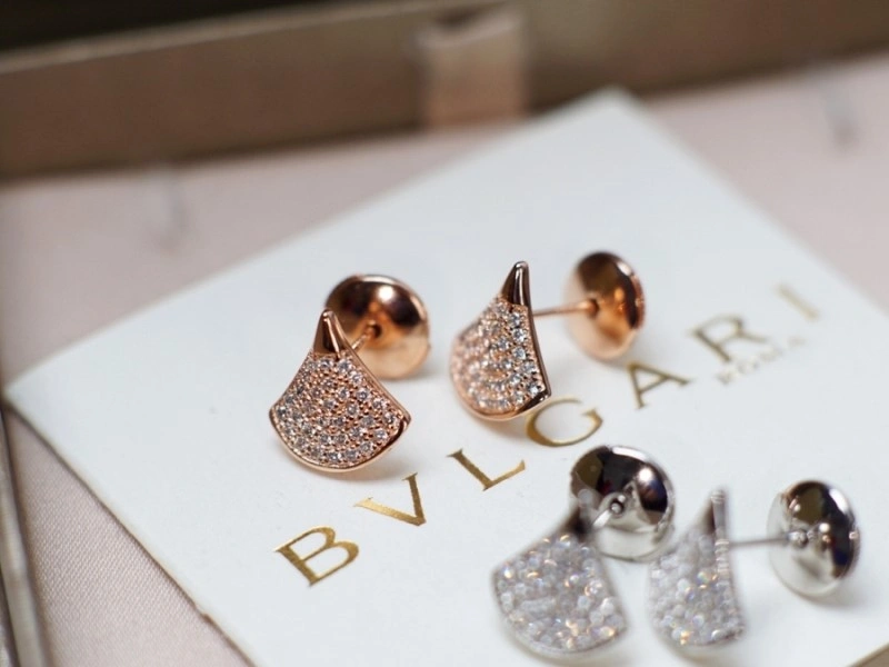 Accurate model Bvlgari Earrings