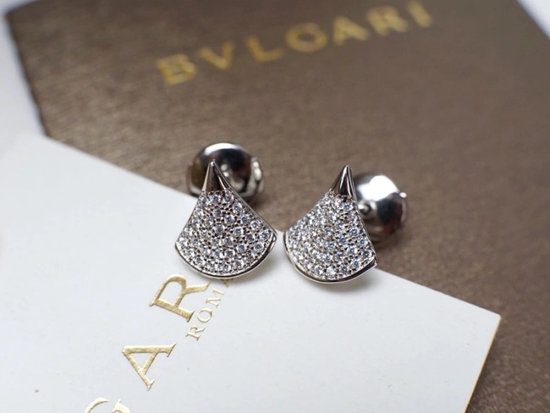 Accurate model Bvlgari Earrings