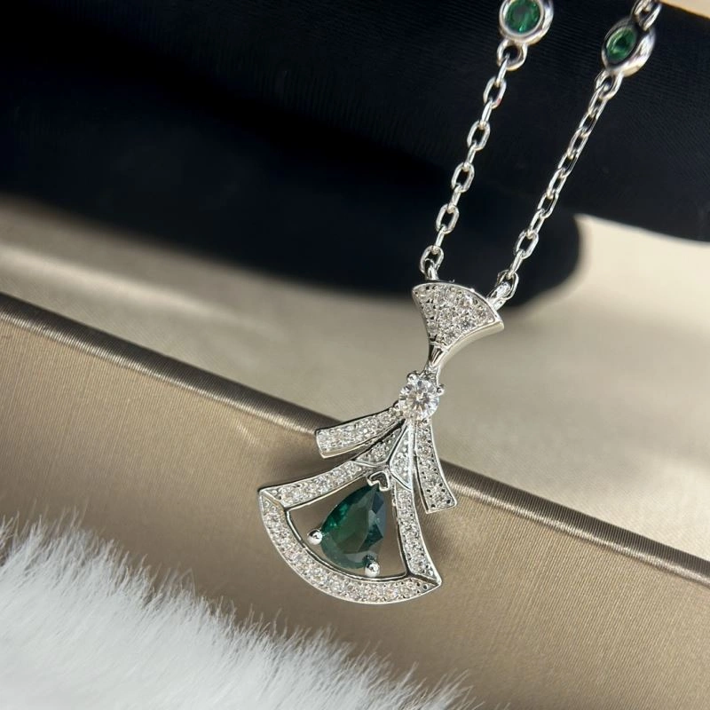 Economical Bvlgari Necklaces