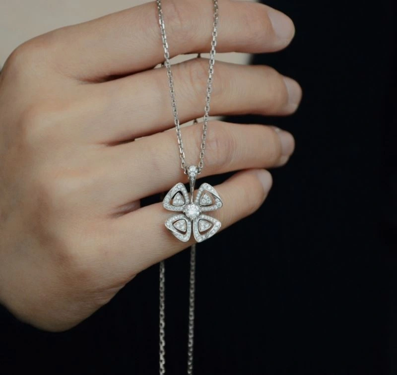 Reasonably priced Bvlgari Necklaces