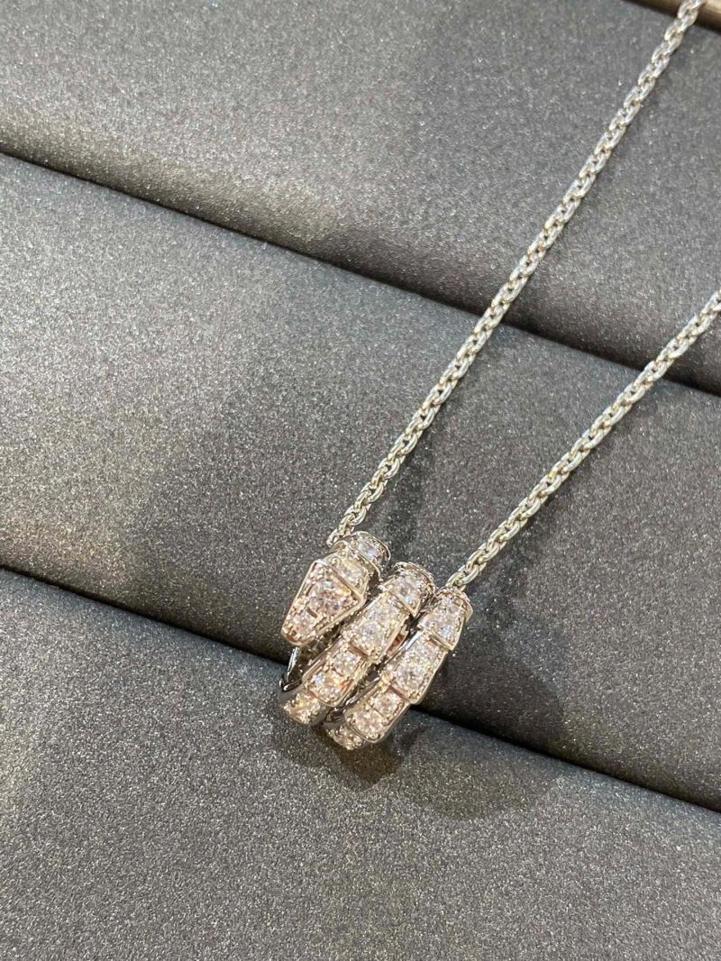 Economical Bvlgari Necklaces