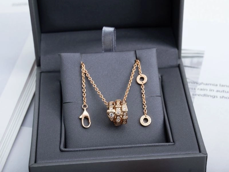 Economical Bvlgari Necklaces