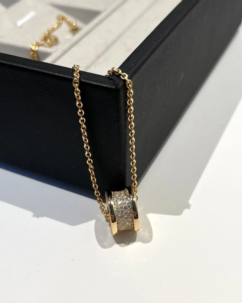 Discounted Bvlgari Necklaces