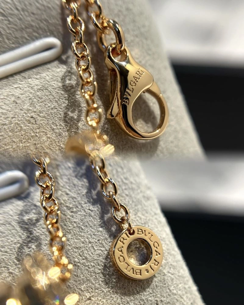 Budget-friendly Bvlgari Necklaces