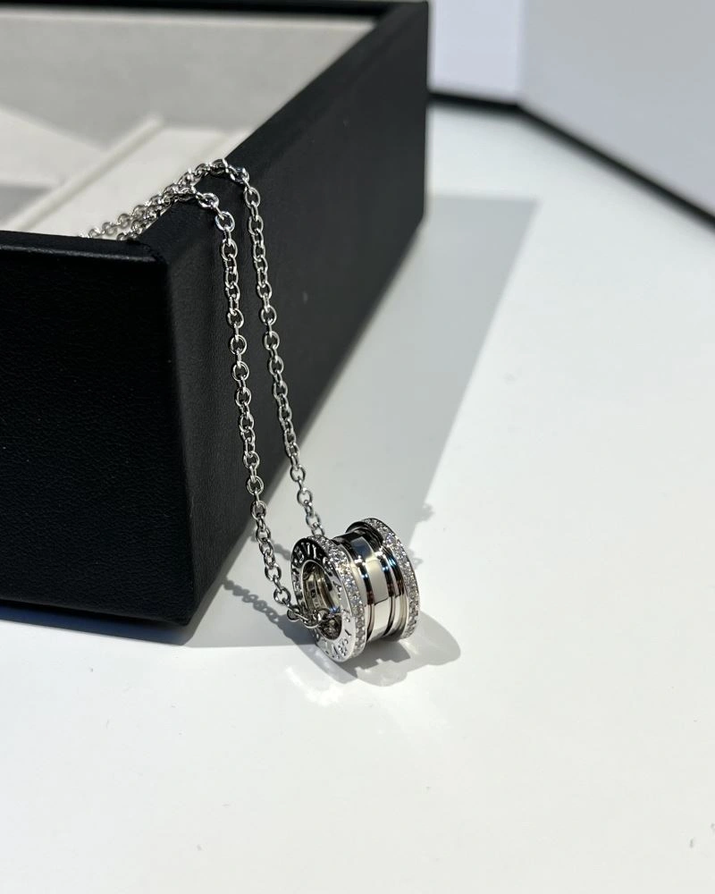 Discounted Bvlgari Necklaces