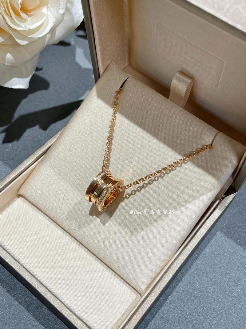 High accuracy Bvlgari Necklaces
