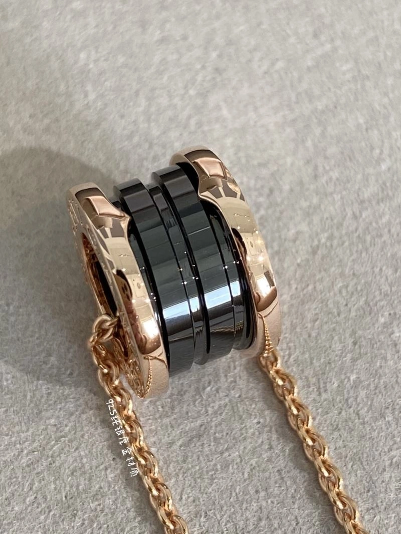 Budget-friendly Bvlgari Necklaces
