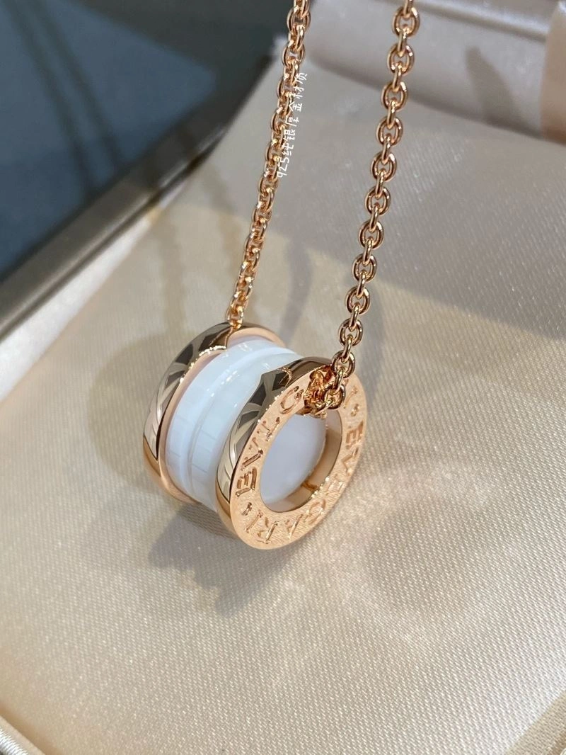 Exact replica Bvlgari Necklaces