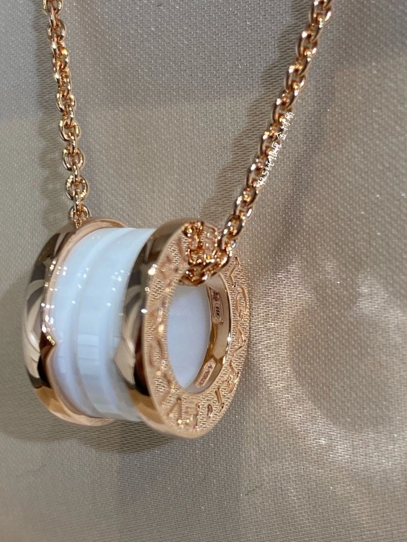 Exact replica Bvlgari Necklaces