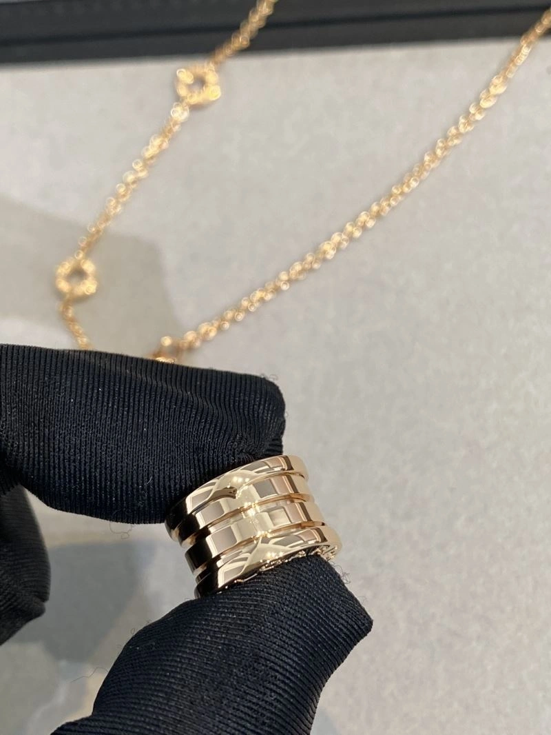 Perfect replica Bvlgari Necklaces