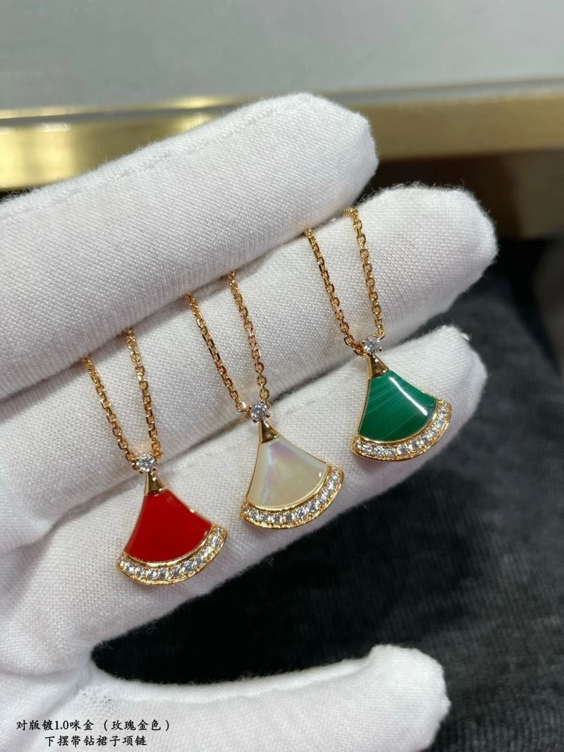Real Bvlgari Necklaces