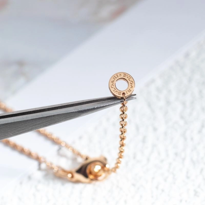 Factory-made Bvlgari Necklaces