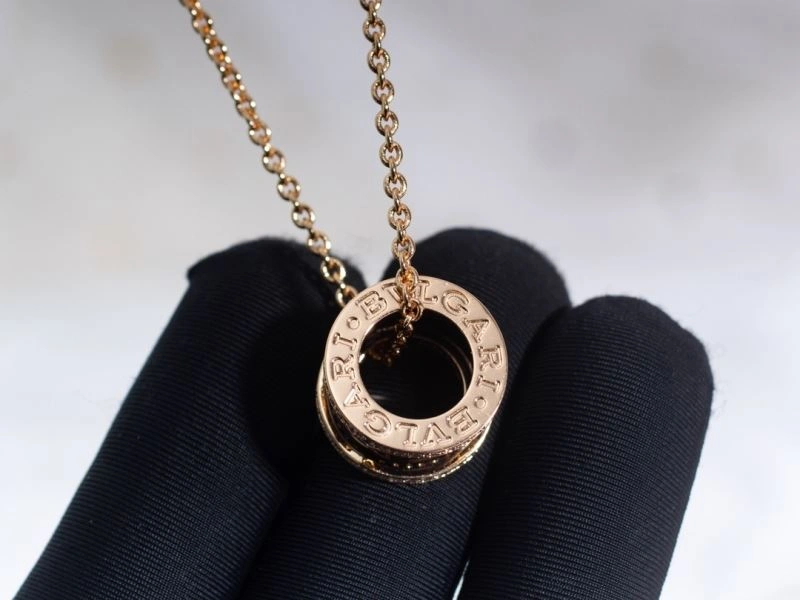 Real Bvlgari Necklaces