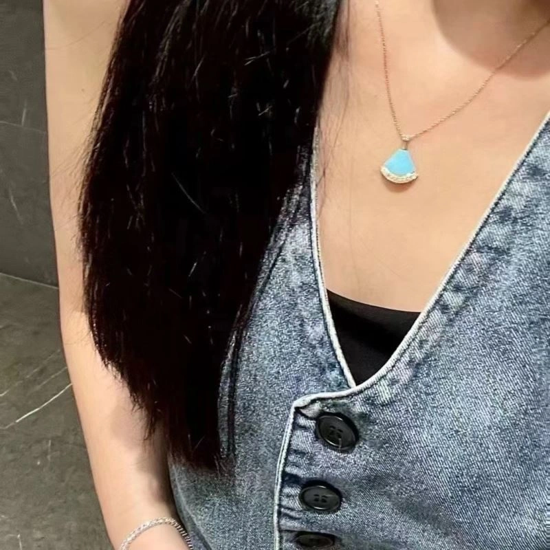 Real Bvlgari Necklaces