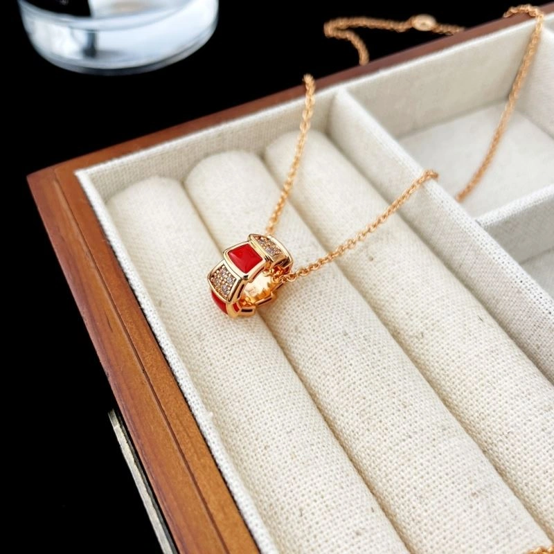 Perfect replica Bvlgari Necklaces