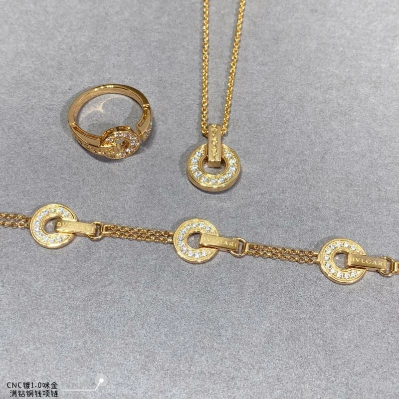 Factory-made Bvlgari Necklaces