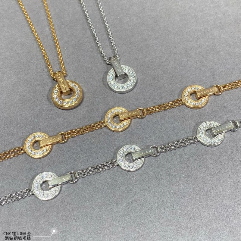Factory-made Bvlgari Necklaces