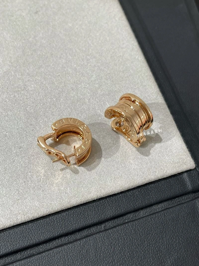 Legit Bvlgari Necklaces