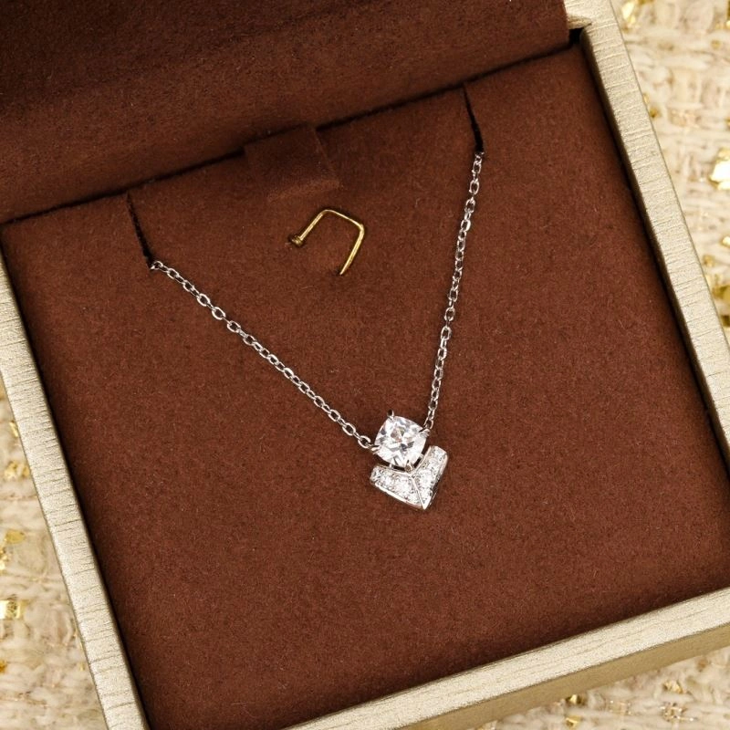 Official Bvlgari Necklaces