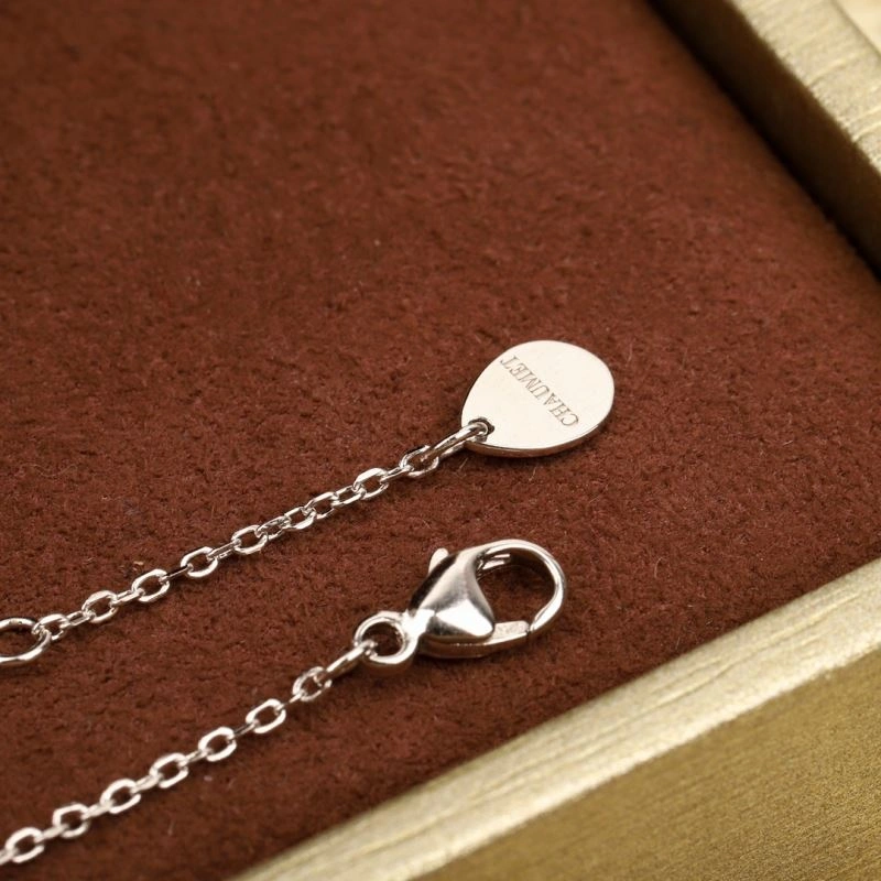 Official Bvlgari Necklaces