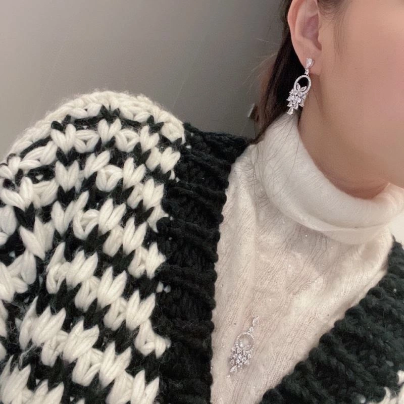 Value-priced Bvlgari Necklaces
