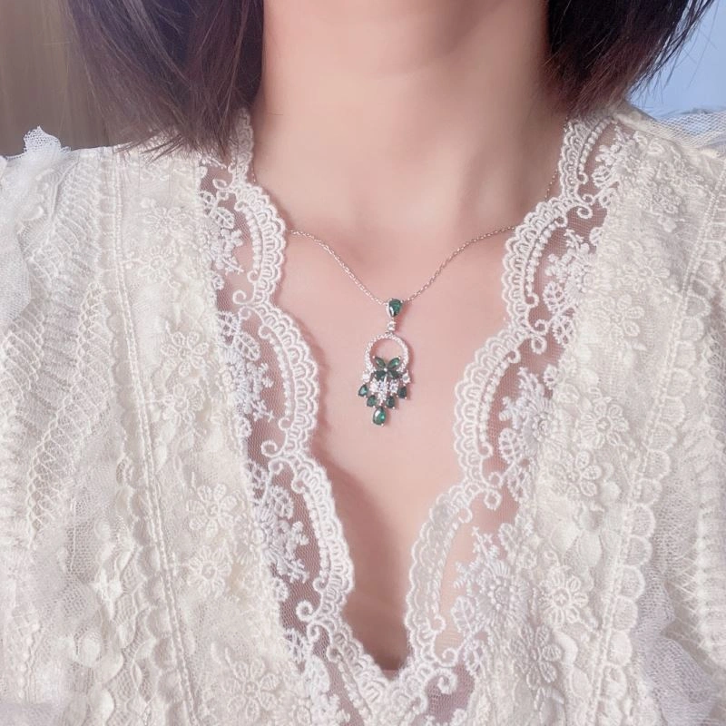 Value-priced Bvlgari Necklaces