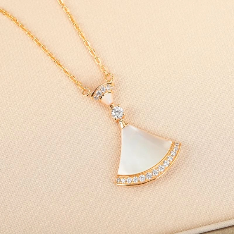 Economical Bvlgari Necklaces