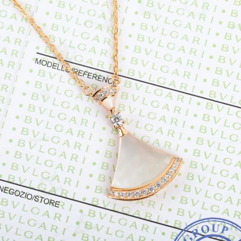 Economical Bvlgari Necklaces