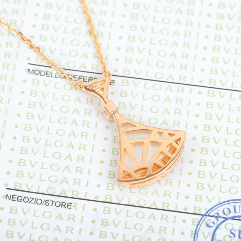 Economical Bvlgari Necklaces