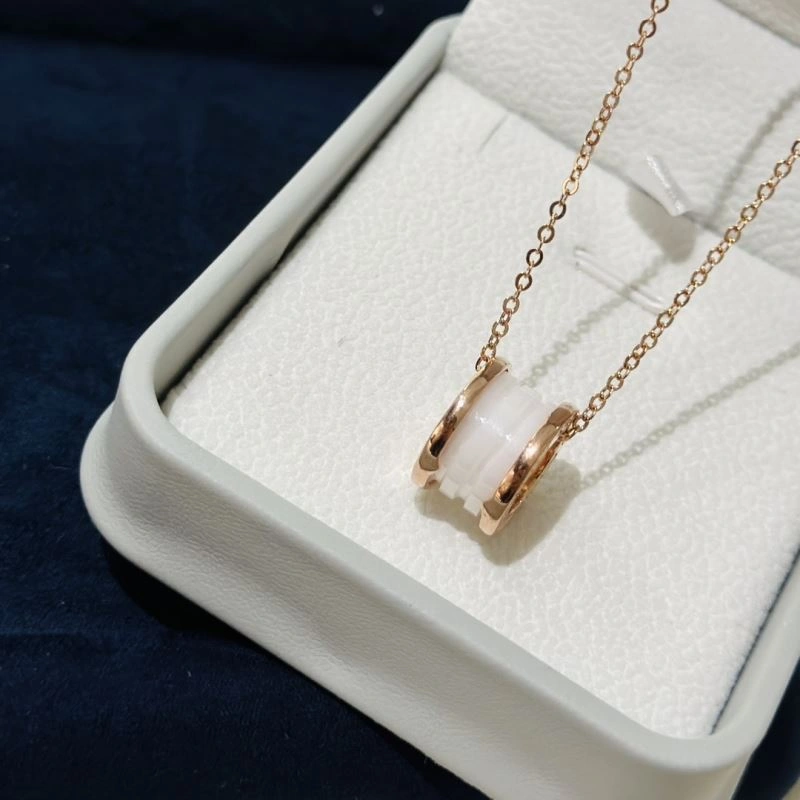 Bargain Bvlgari Necklaces