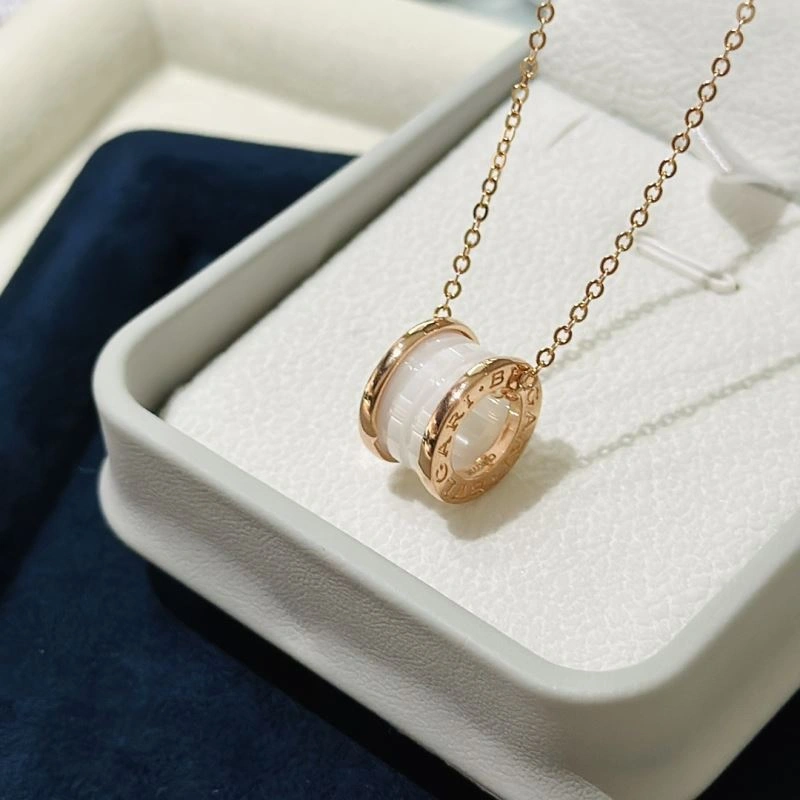 Bargain Bvlgari Necklaces