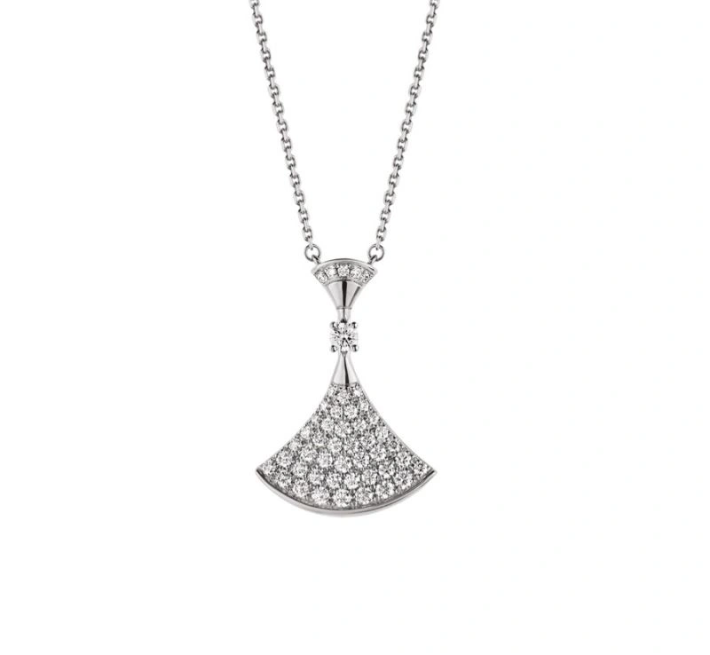 Brand-authenticated Bvlgari Necklaces