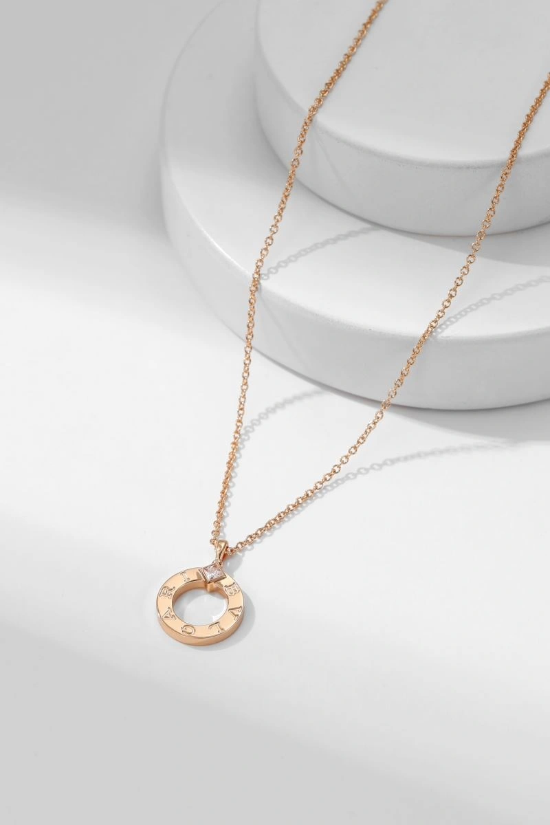 Discounted Bvlgari Necklaces