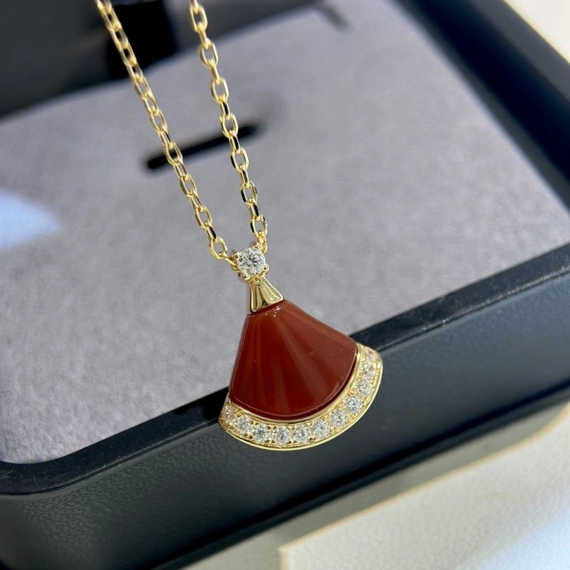 Real Bvlgari Necklaces