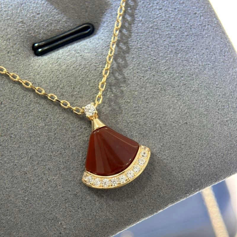 Real Bvlgari Necklaces