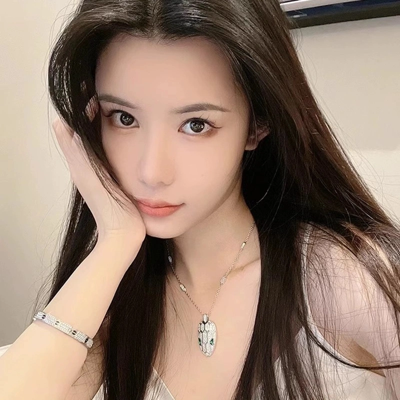 Discounted Bvlgari Necklaces