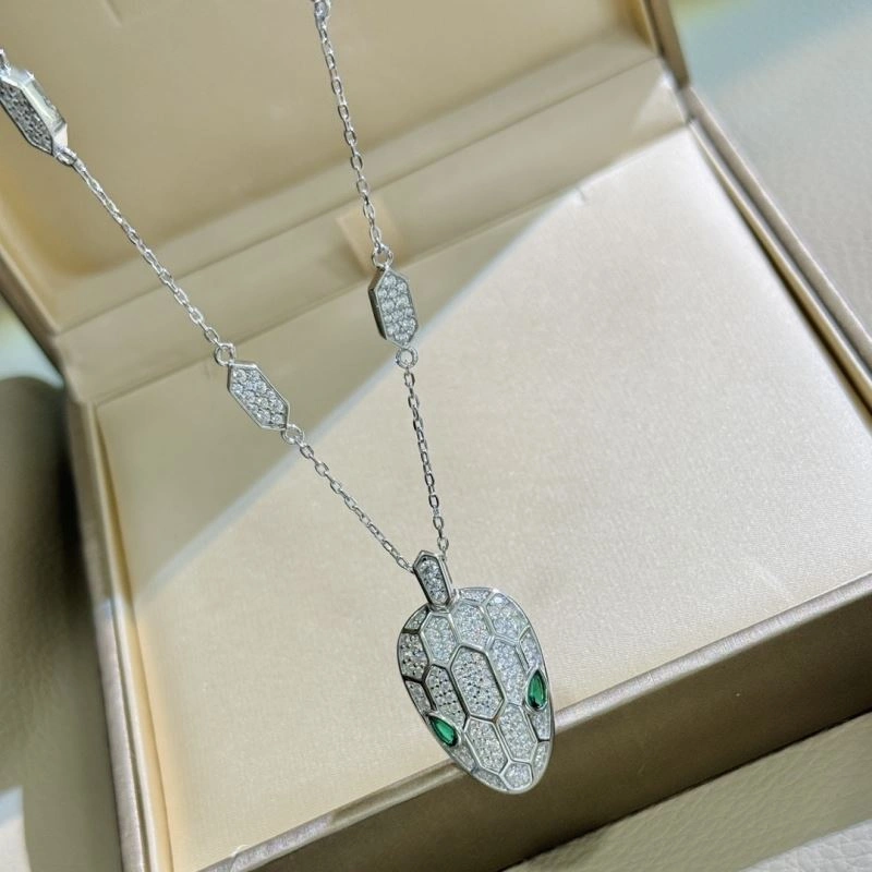Discounted Bvlgari Necklaces